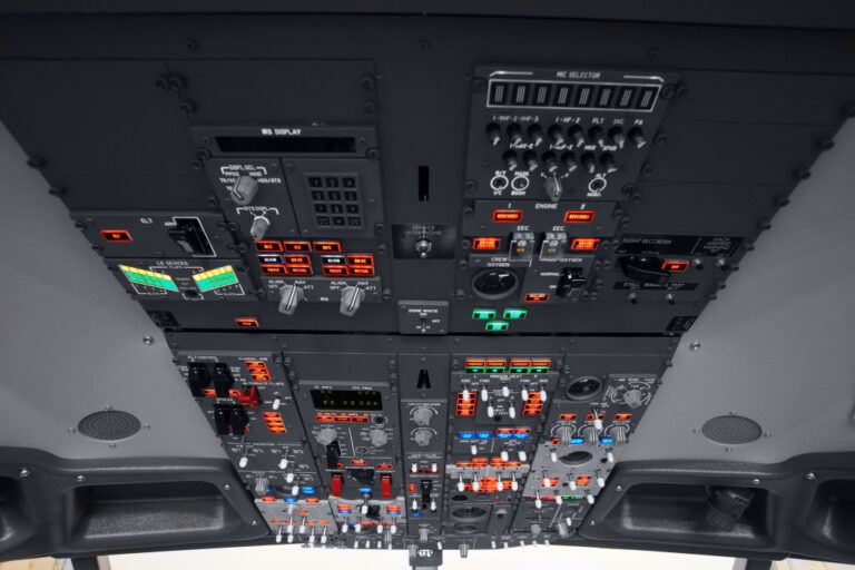 Boeing 737 Cockpit Simulator | FDS B737NG